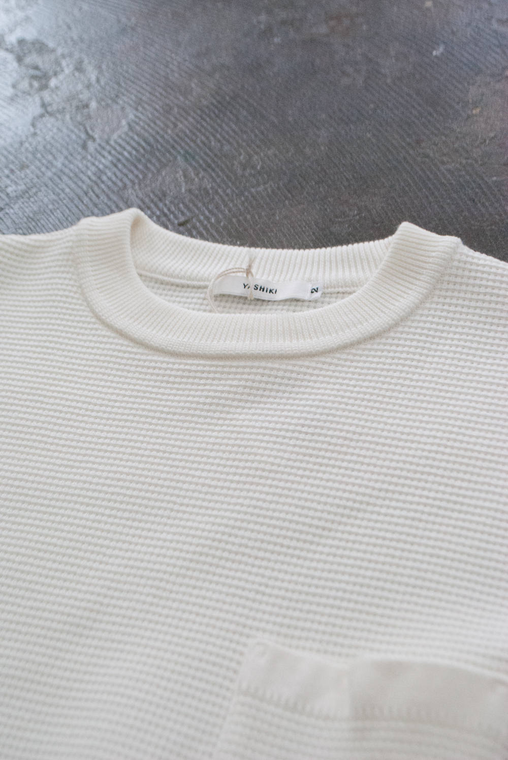 YASHIKI - 【定番作品】Waffle Crew neck Knit(WHITE) | Salty